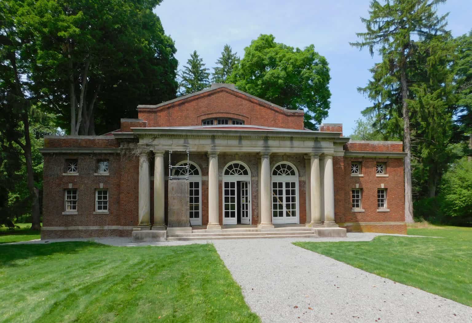 Historic Buildings | Lyndhurst Mansion