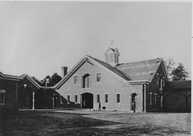 Historic Buildings | Lyndhurst Mansion